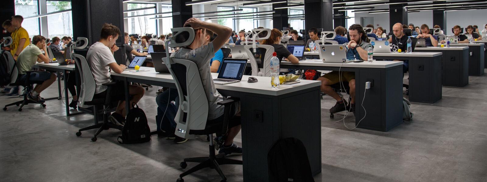 Enterprise social networking software from scratch